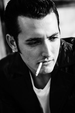 Derik Fein: “Hollywood” a fire-and-brimstone song! – TUNEDLOUD